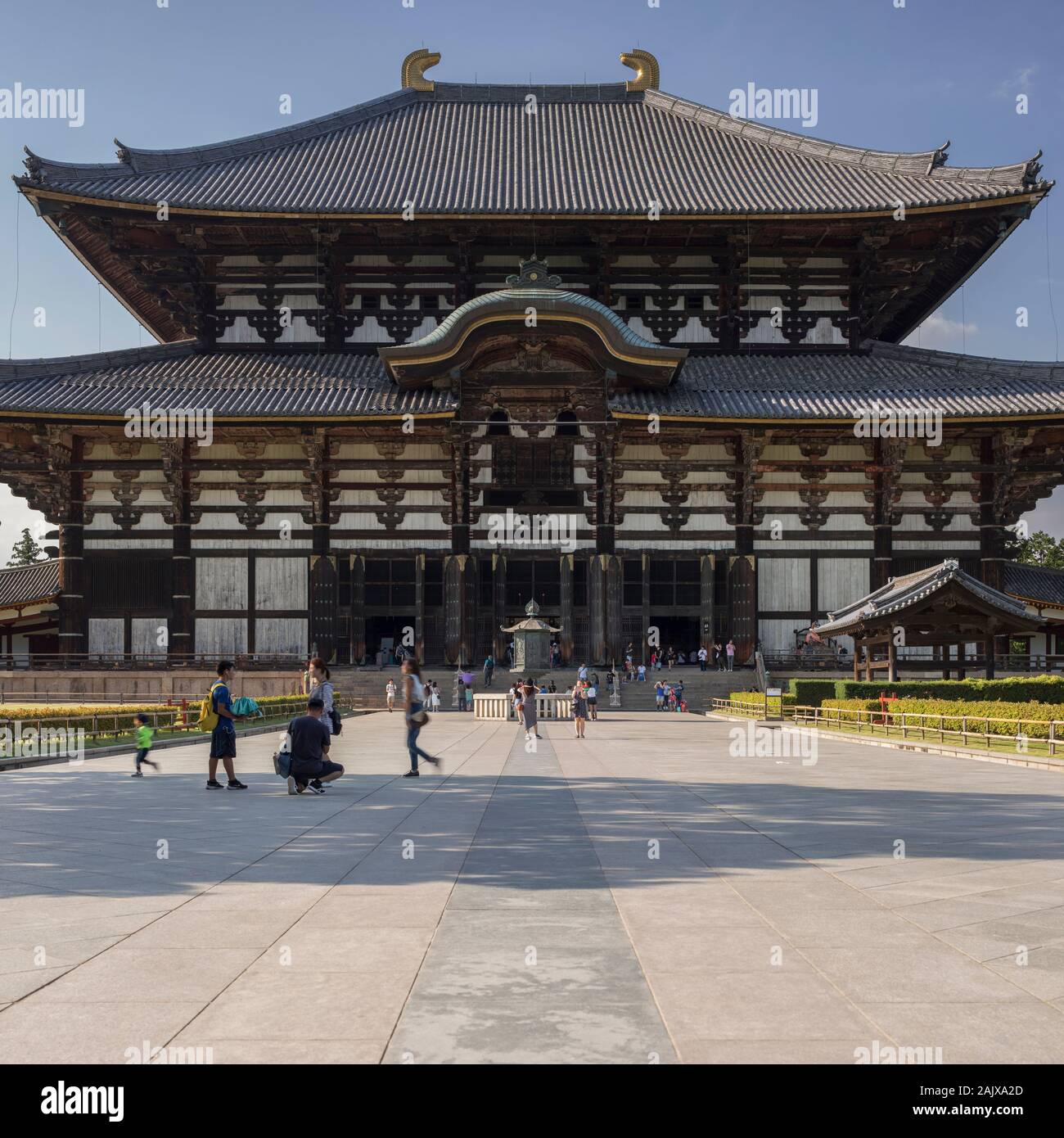 Tōdai-ji (東大寺, Eastern Great Temple) is a Buddhist temple complex that ...
