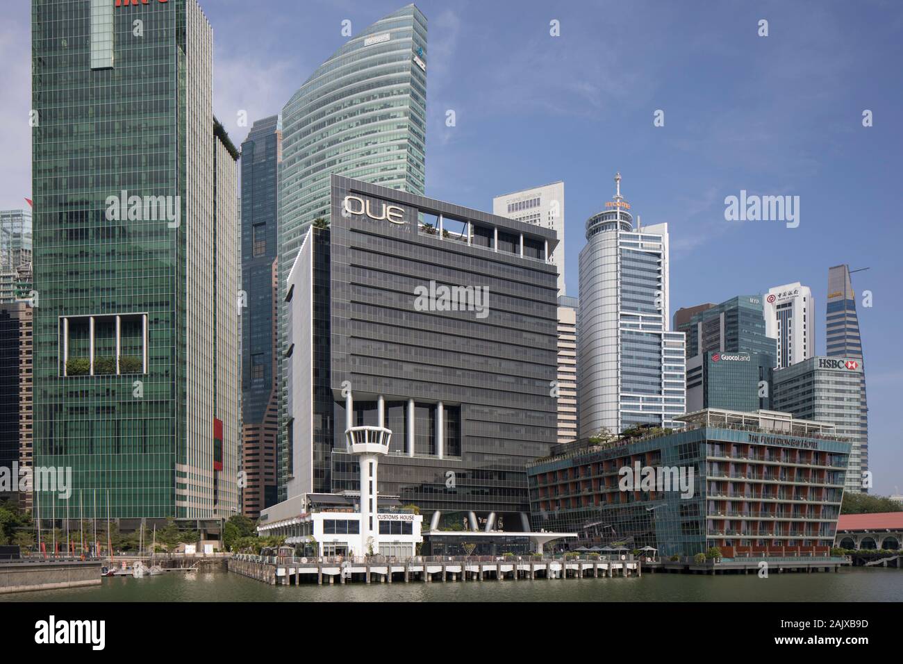 Oue bayfront hi-res stock photography and images - Alamy