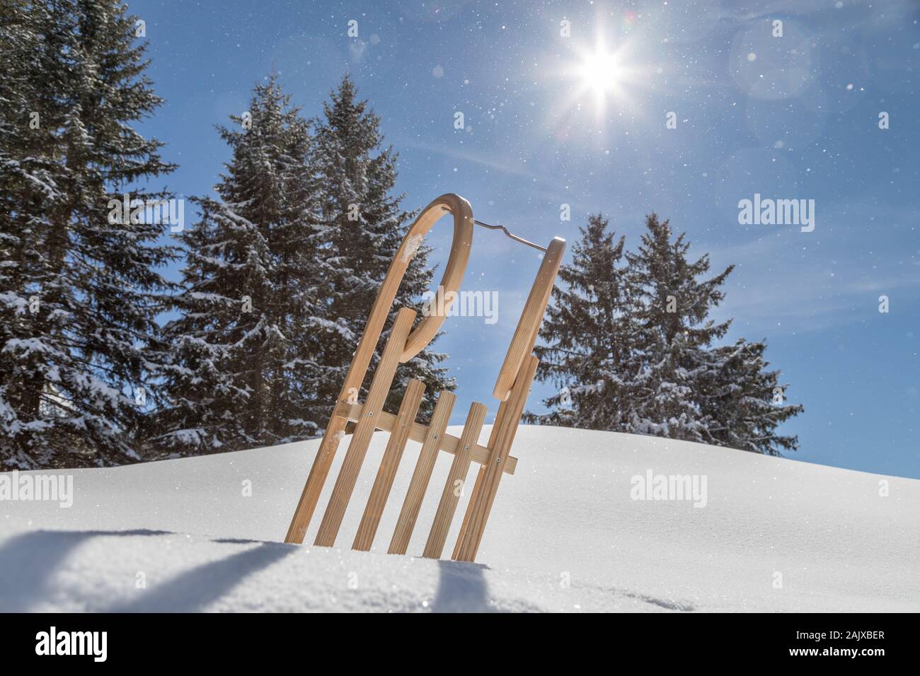 traditional wooden sledge in the snow Stock Photo - Alamy