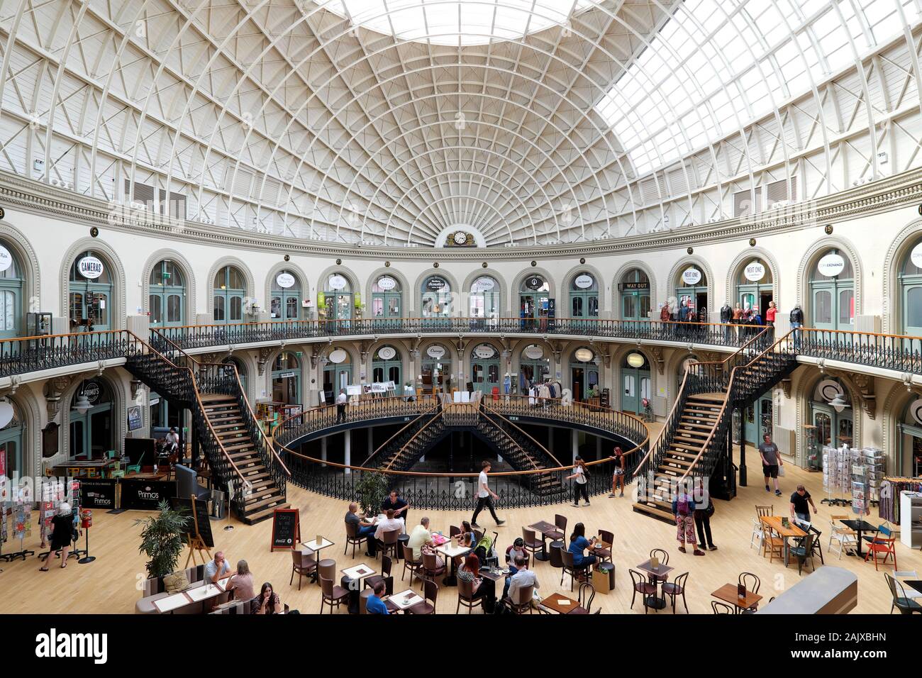 Leeds corn exchange roof hi-res stock photography and images - Alamy