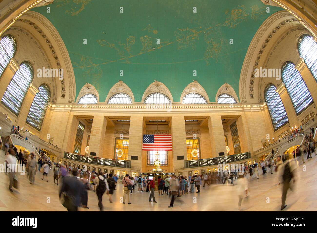 The architecture of Grand Central Terminal's station have earned it ...