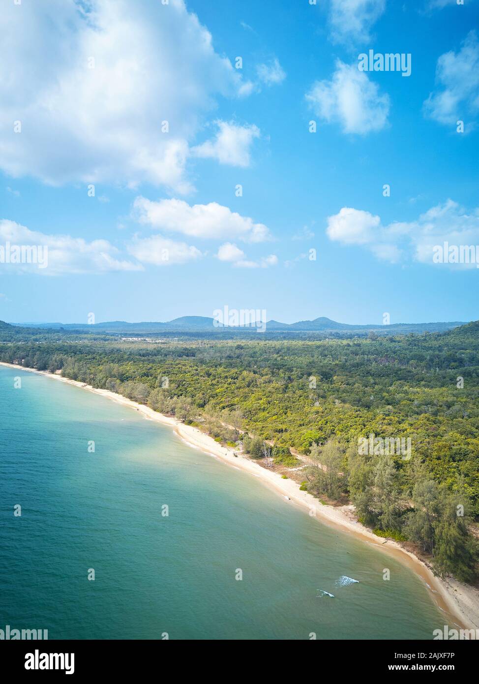 An aerial view of Ông Lang beach, Phu Quoc Stock Photo - Alamy