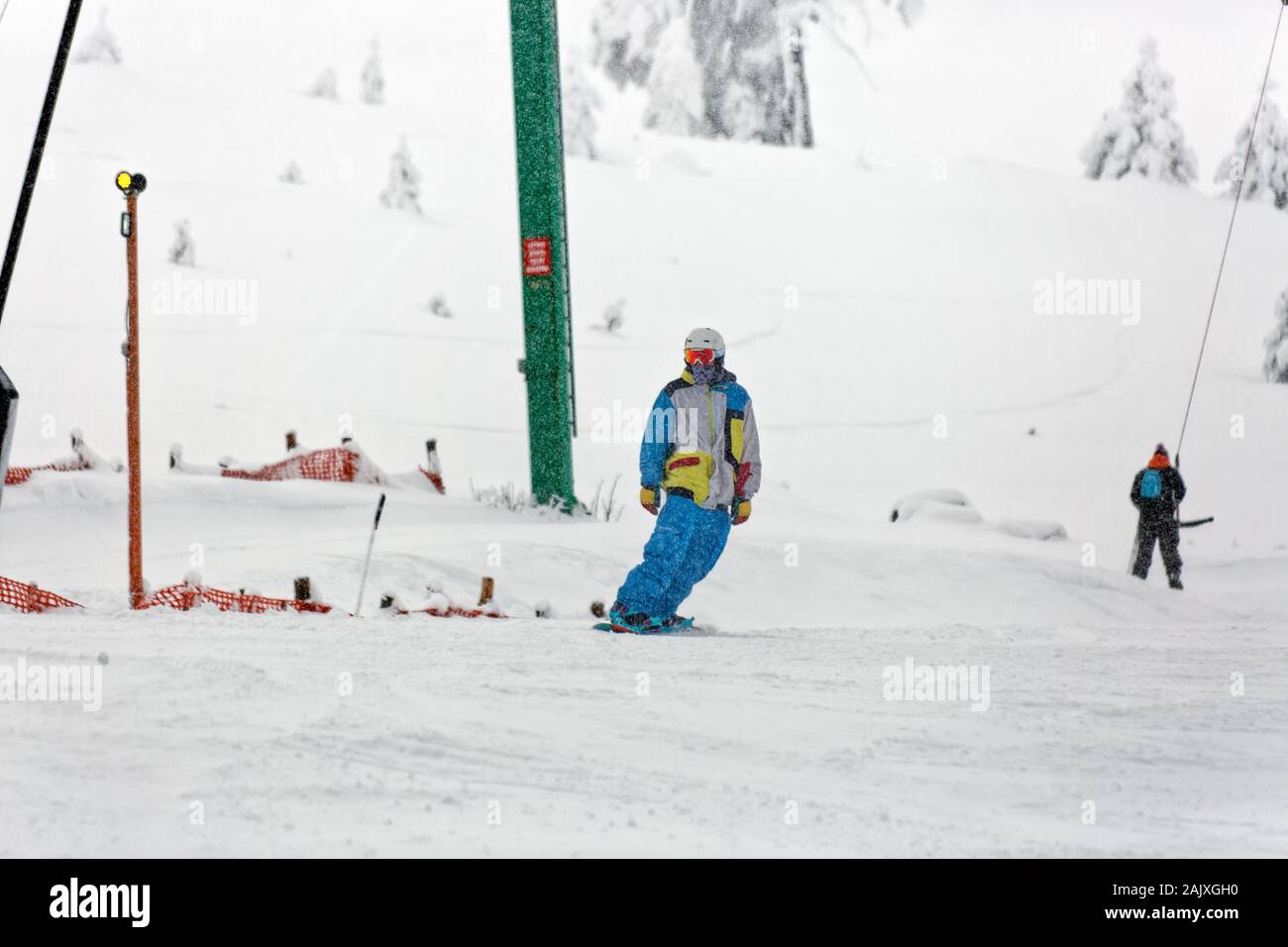 T bar lift hi-res stock photography and images - Alamy