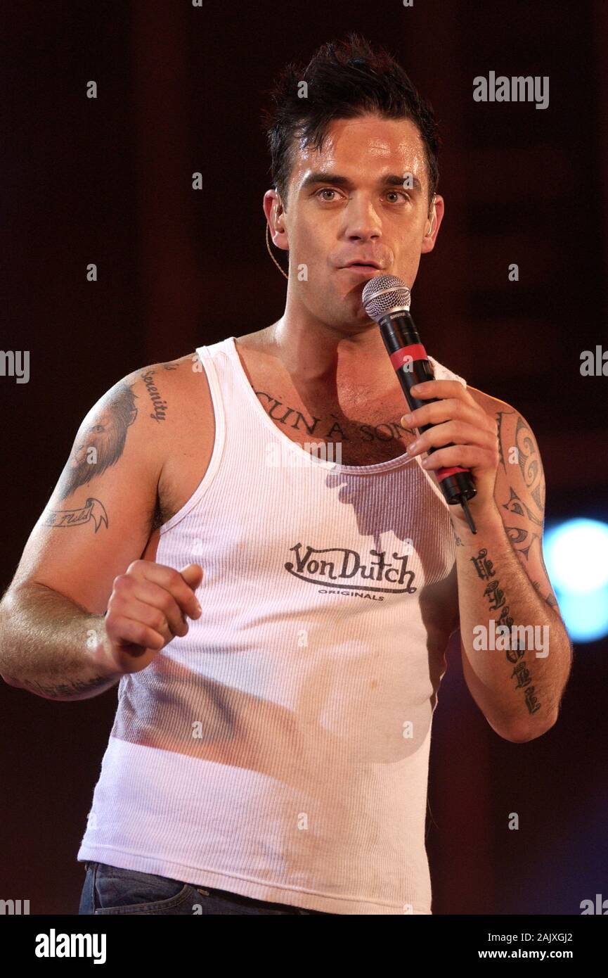 Robert peter williams hi-res stock photography and images - Alamy
