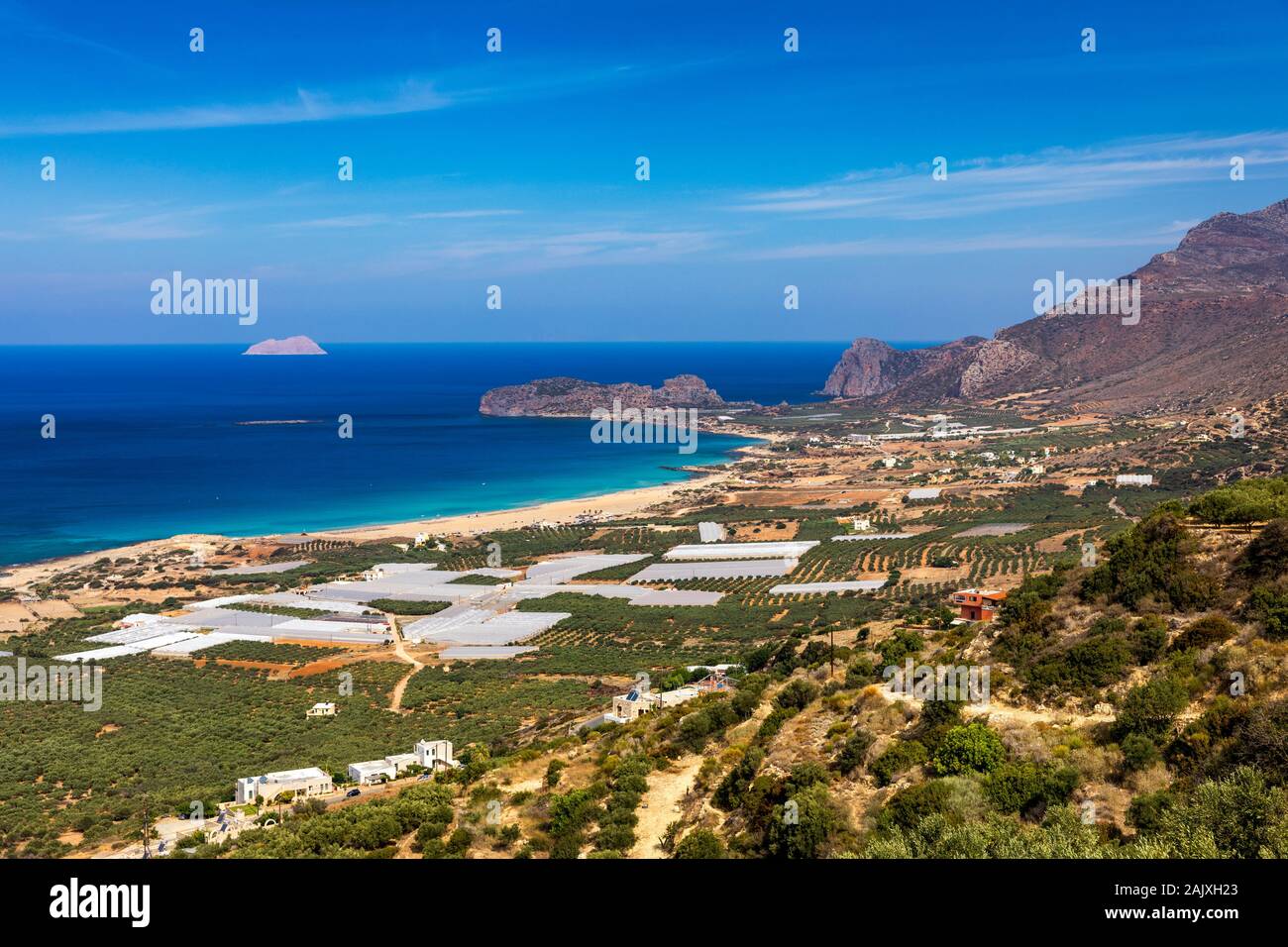 Shot of beautiful turquoise beach Falasarna (Falassarna) in Crete ...