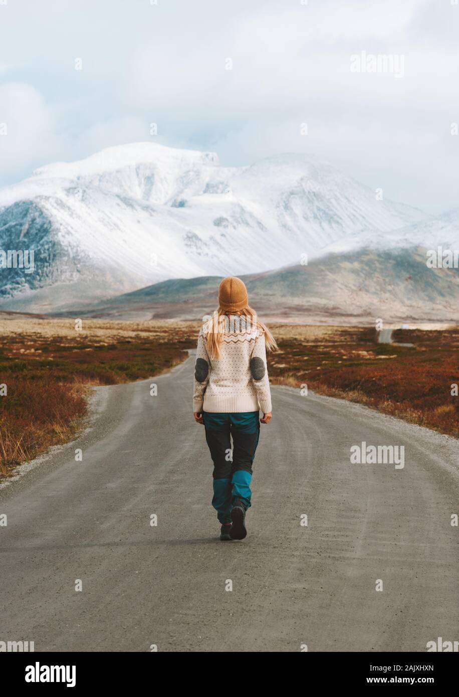 Road traveler hi-res stock photography and images - Alamy