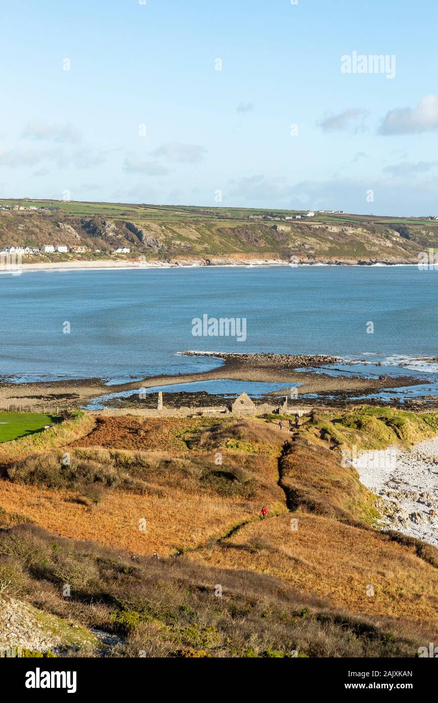 Port Eynon Salt House and the Salt house spit. Port Eynon, Gower ...