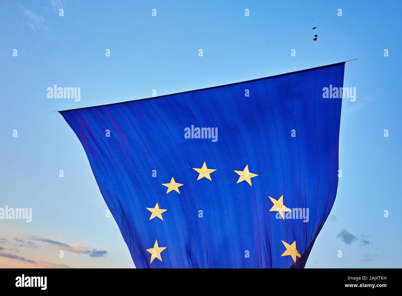 rise in the sky the biggest flag of the European Union in the world ...