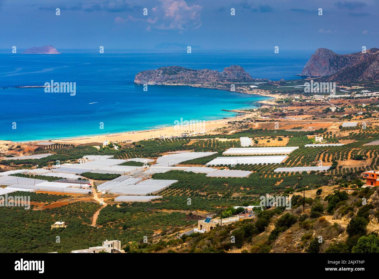 Shot of beautiful turquoise beach Falasarna (Falassarna) in Crete ...
