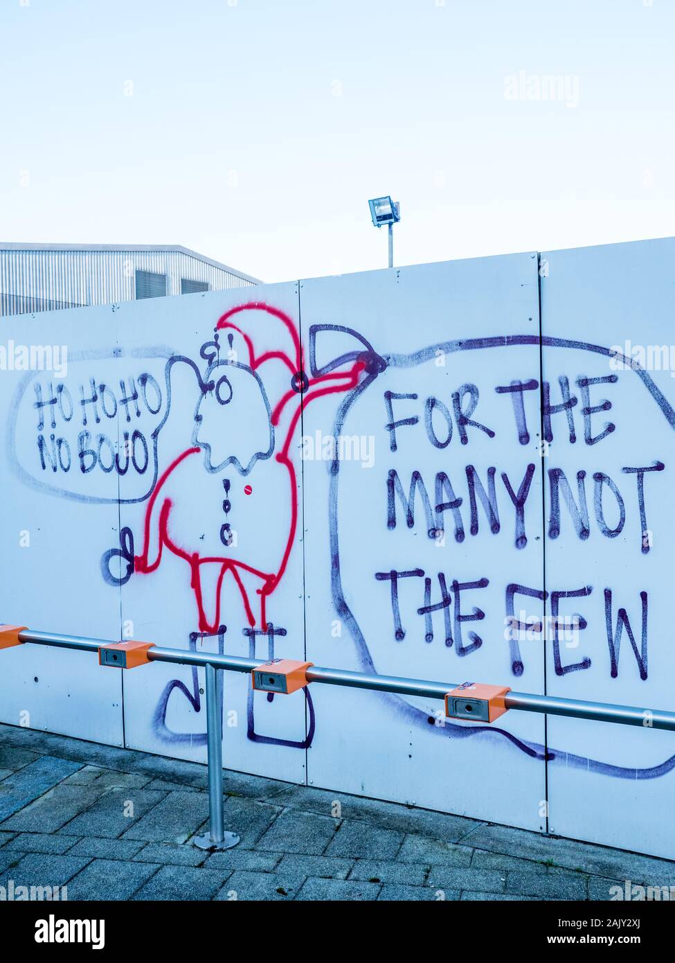 Political Pro Labour Graffiti, For The Many not The Few, Reading Rail ...