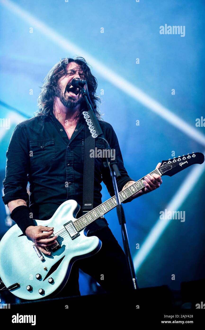Dave Grohl 2019 High Resolution Stock Photography and Images - Alamy