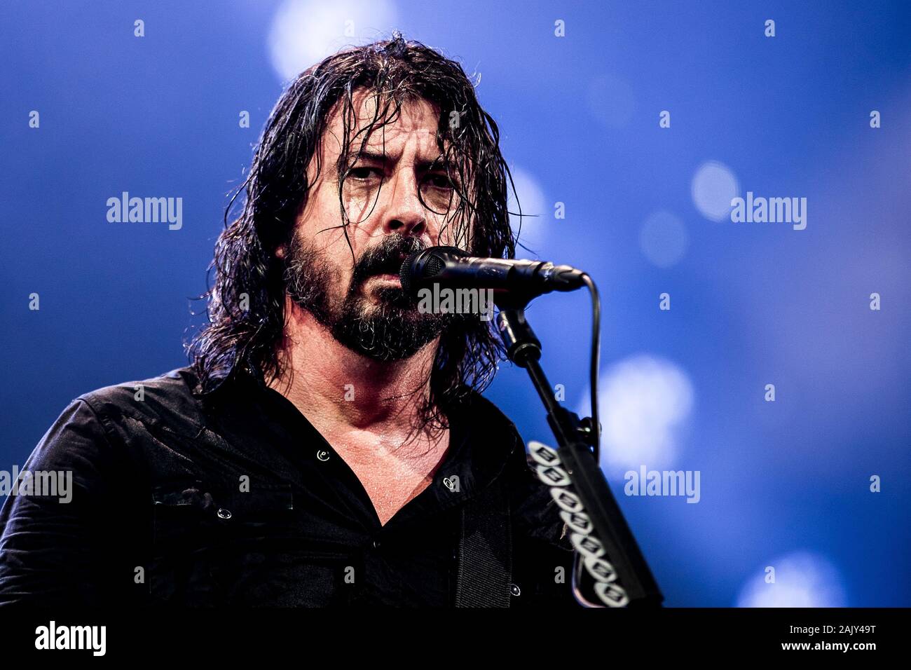 Dave grohl 2019 hi-res stock photography and images - Alamy
