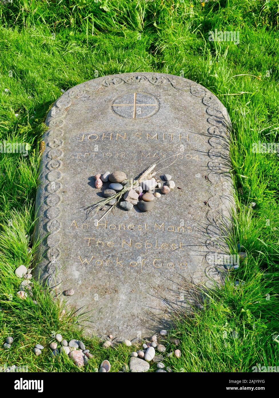 John smith grave iona hi-res stock photography and images - Alamy