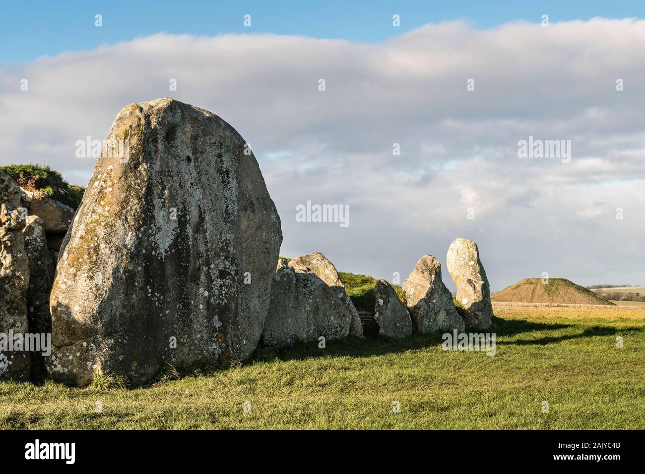 West Kennett Long Barrow near Avebury, Wiltshire, UK, a Neolithic ...