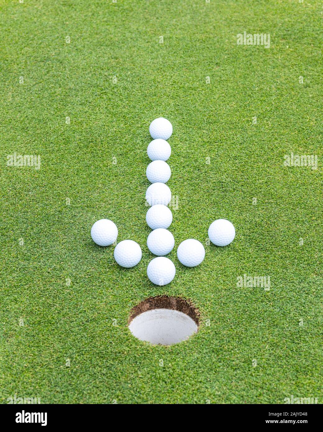 Golf greenkeeping hi-res stock photography and images - Alamy