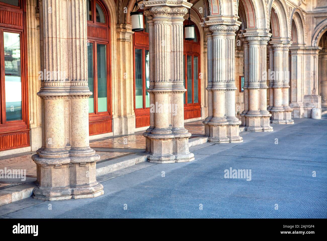 columns in baroque style of Vienna Operahouse Stock Photo - Alamy