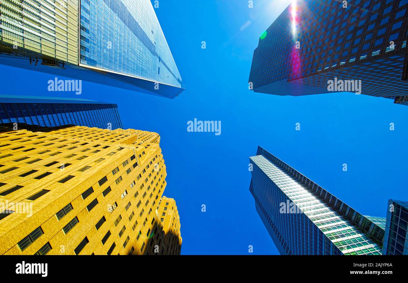 Rising view downtown nyc hi-res stock photography and images - Alamy