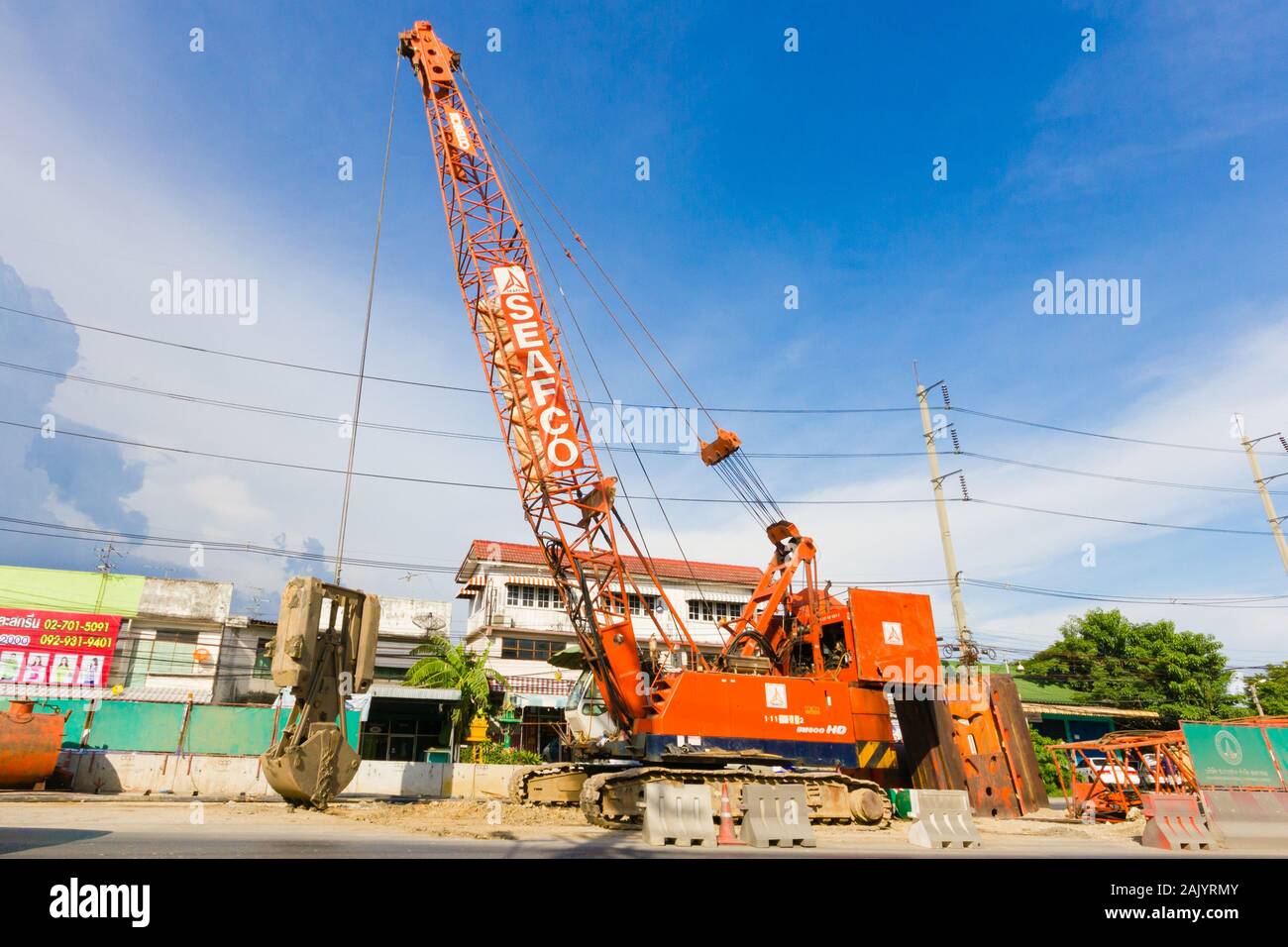 Bangkok Thailand, 2014 August 24 : Bangkok Mass Rapid Transit-Green ... Bangkok Thailand, 2014 August 24 : Bangkok Mass Rapid Transit-Green ...