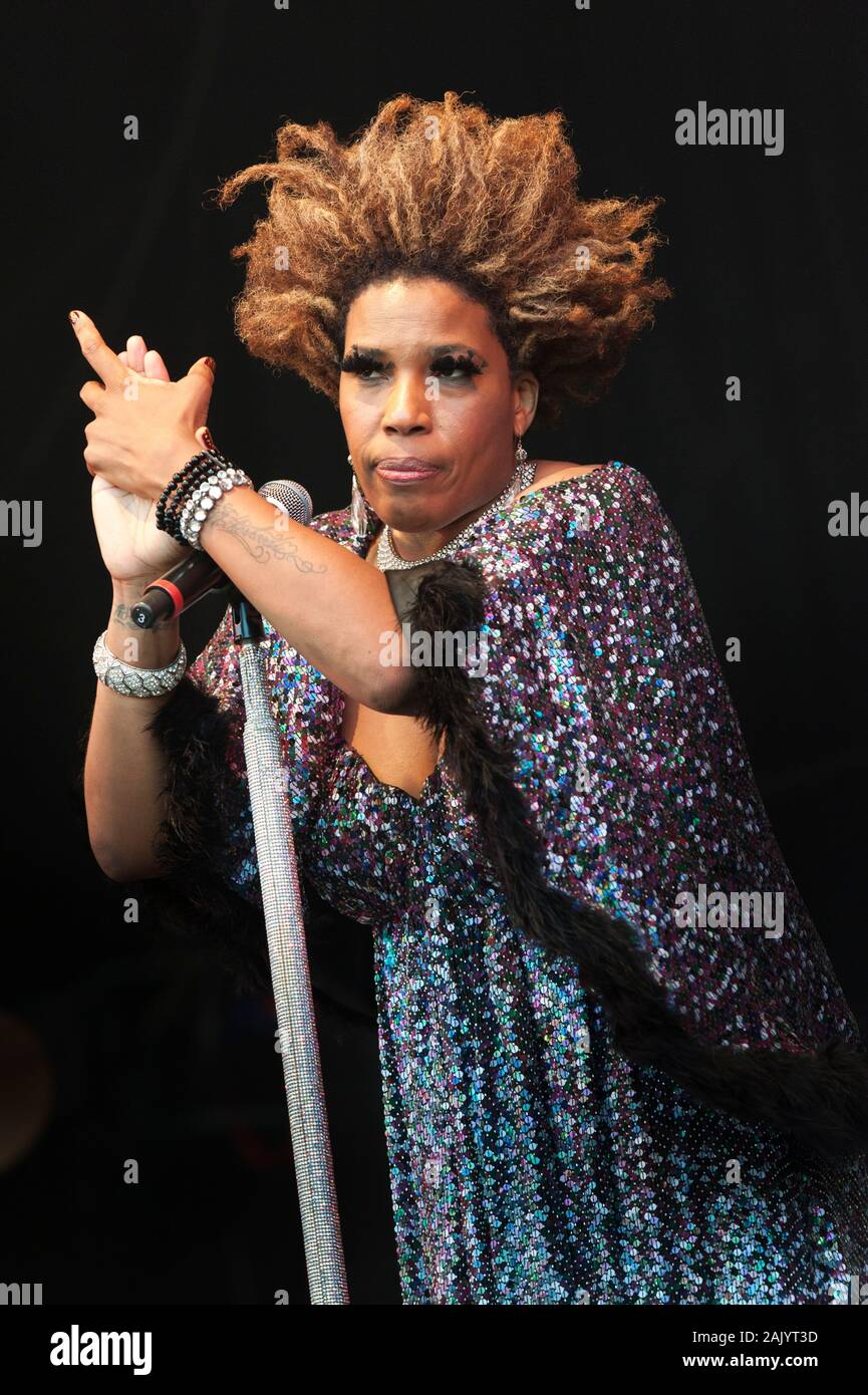 Natalie mcintyre hi-res stock photography and images - Alamy