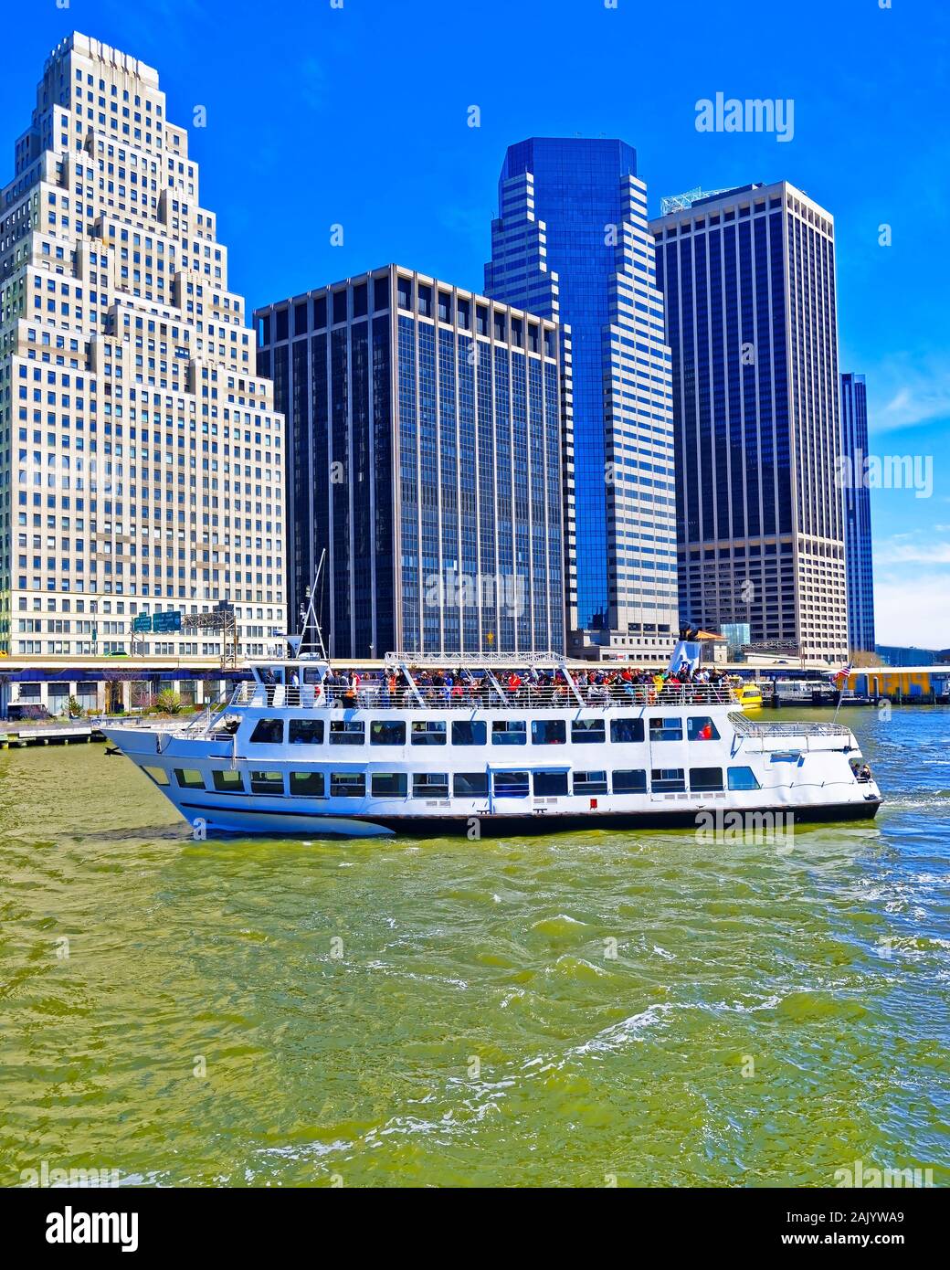 Tourist ferry boat heading hi-res stock photography and images - Alamy
