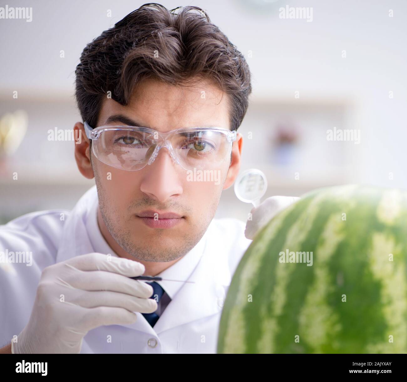 Dietitian in lab hi-res stock photography and images - Alamy