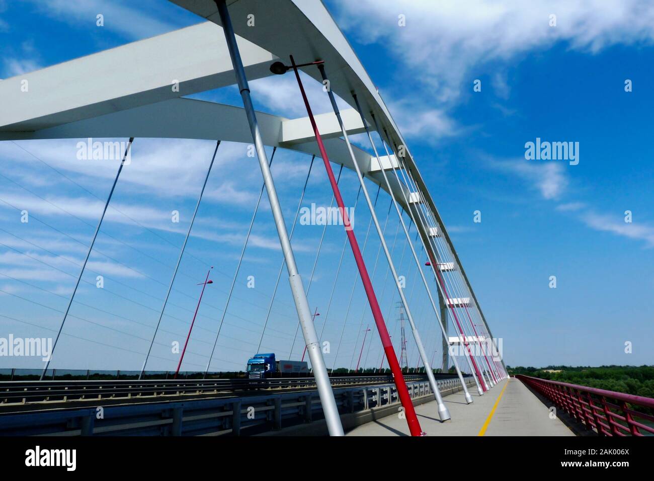 Basket handle arch hi-res stock photography and images - Alamy