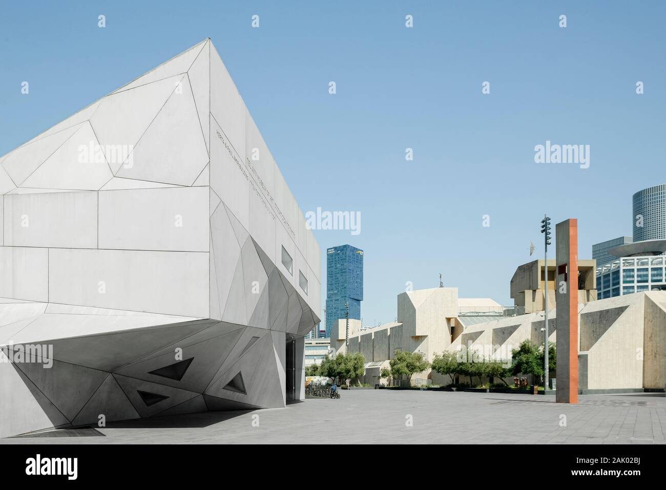 Preston scott cohen architecture hi-res stock photography and images ...