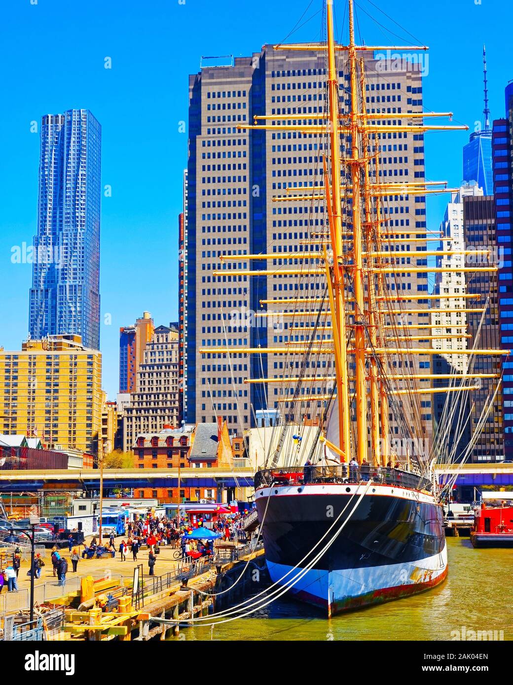 South sea seaport new york hi-res stock photography and images - Alamy