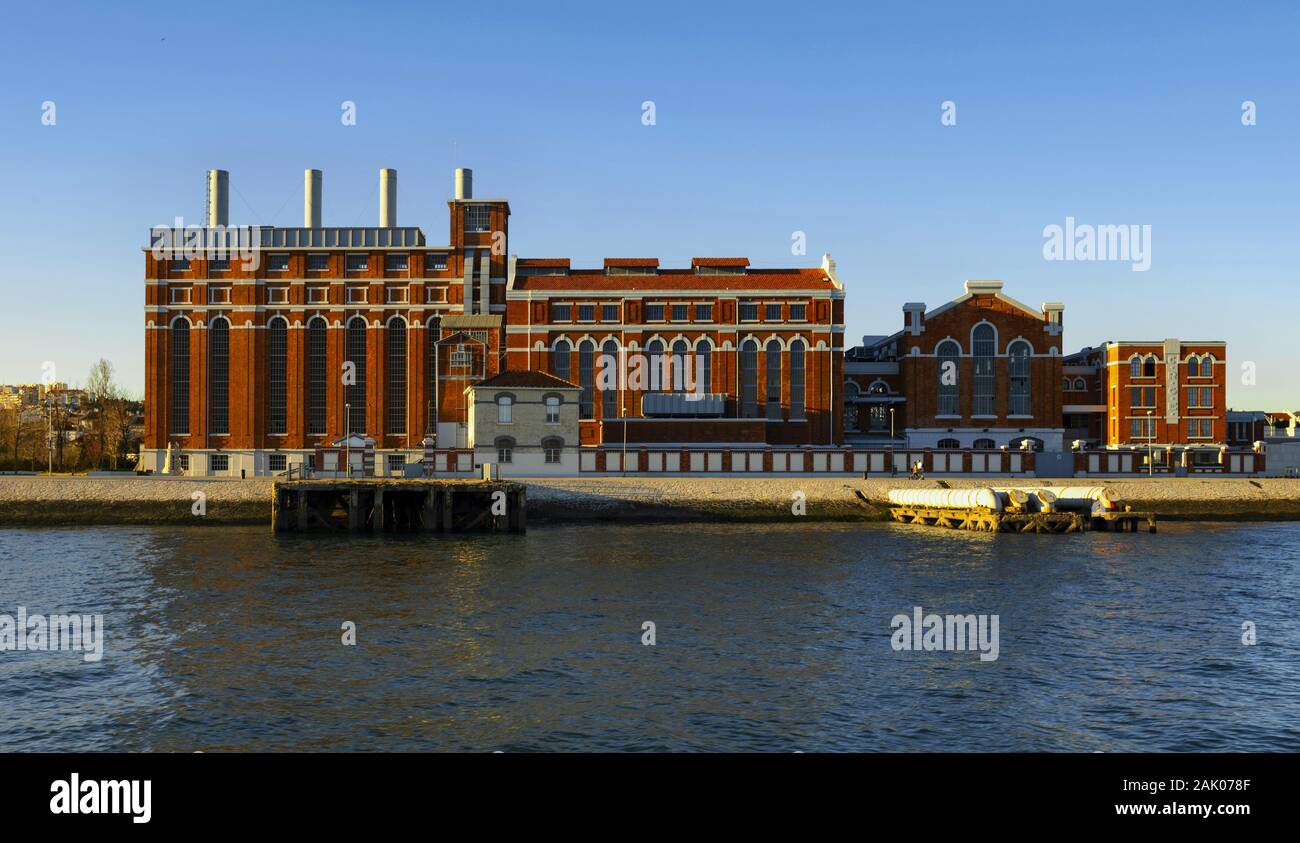 Tejo Power Station on the Tagus River in Lisbon at sunset Stock Photo ...