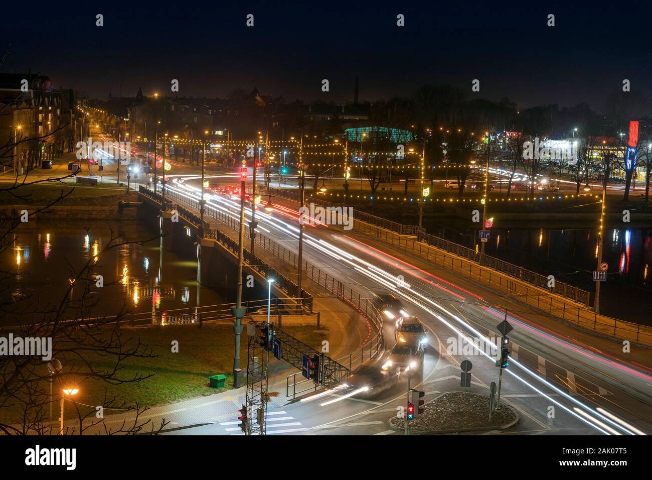 Trafic intersection hi-res stock photography and images - Alamy