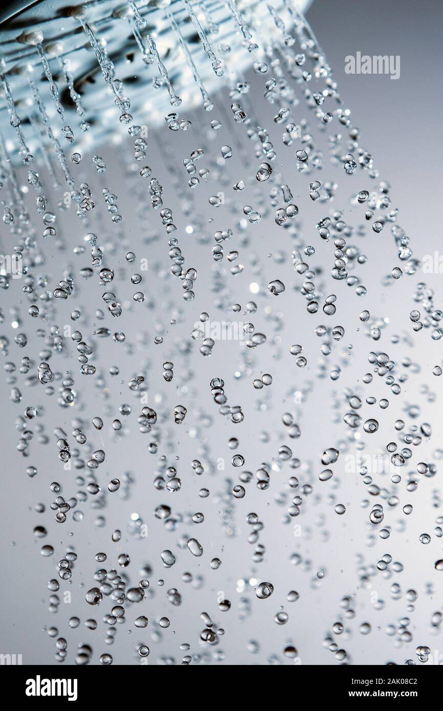 Water drops shower hi-res stock photography and images - Alamy