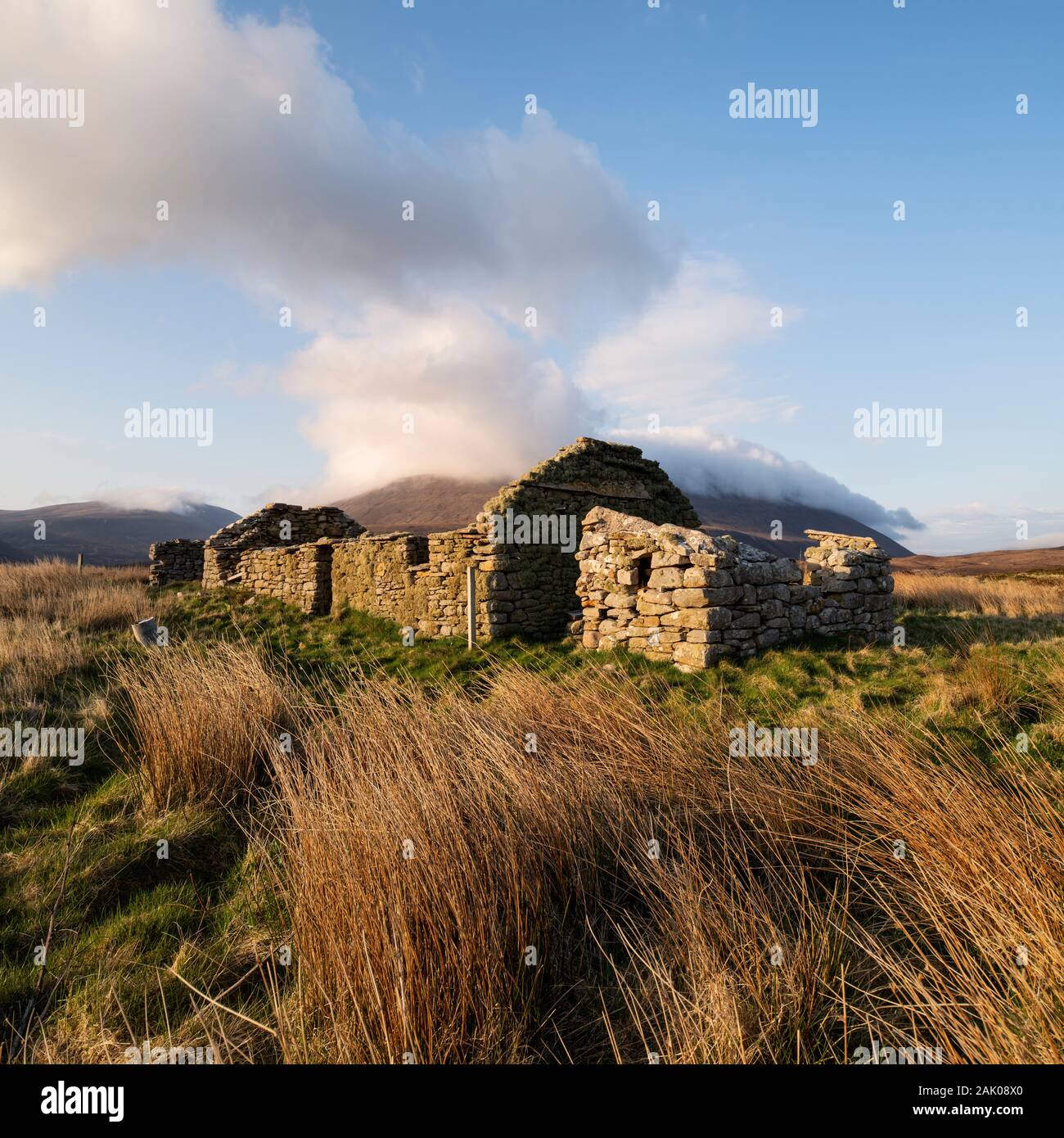 Derelict stone croft house at Rackwick Bay, Hoy, Orkney, Scotland Stock ...