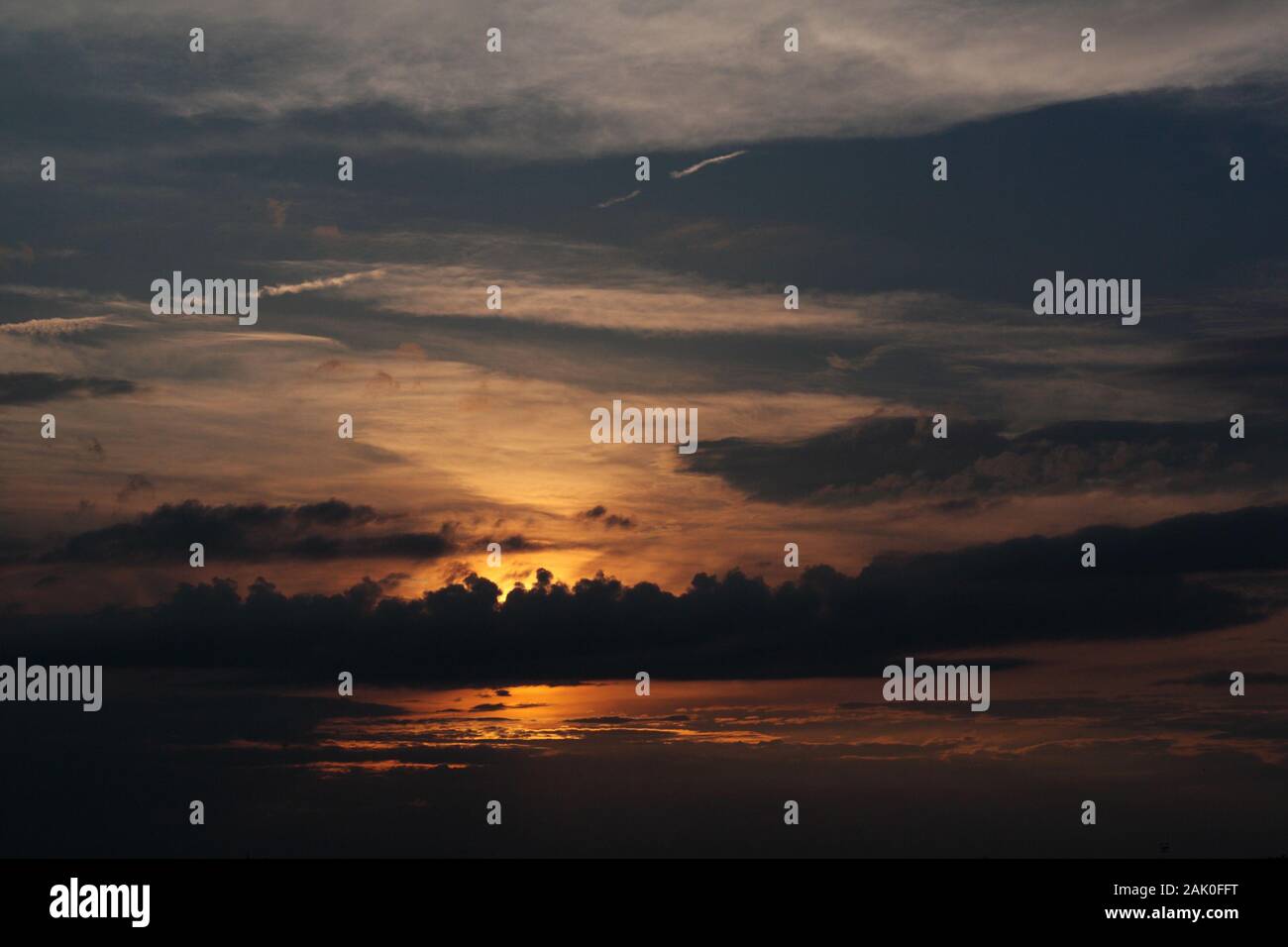Inspirational setting hi-res stock photography and images - Alamy