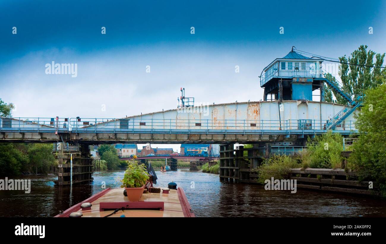 Swing bridge over the River Ouse near Selby, Yorkshire, UK Stock Photo ...
