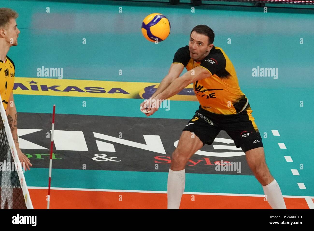 Mariurz hi-res stock photography and images - Alamy