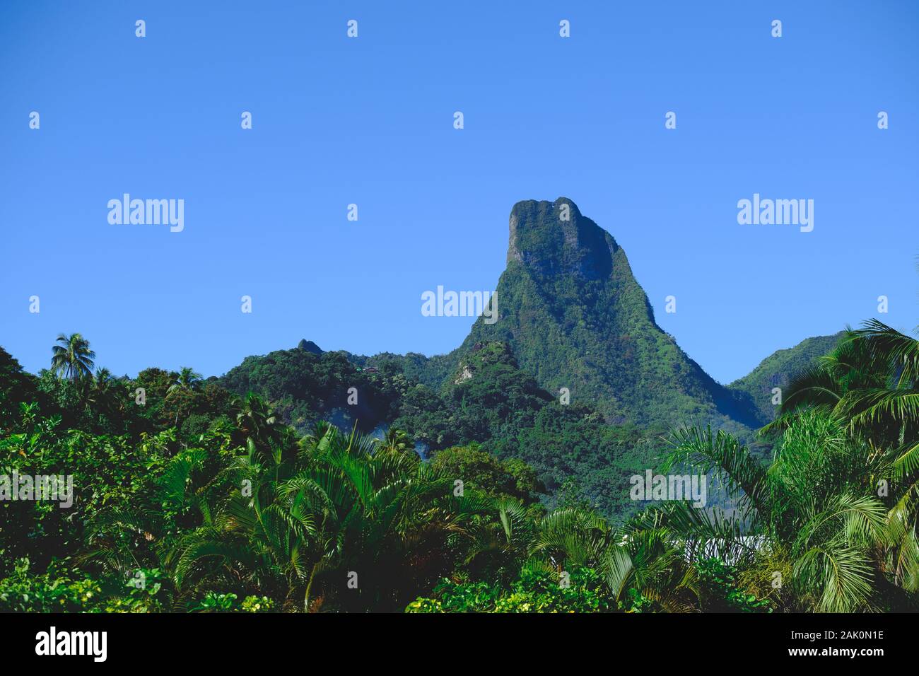 Mount Mouaputa / The Pierced Mountain looking like a face Stock Photo ...