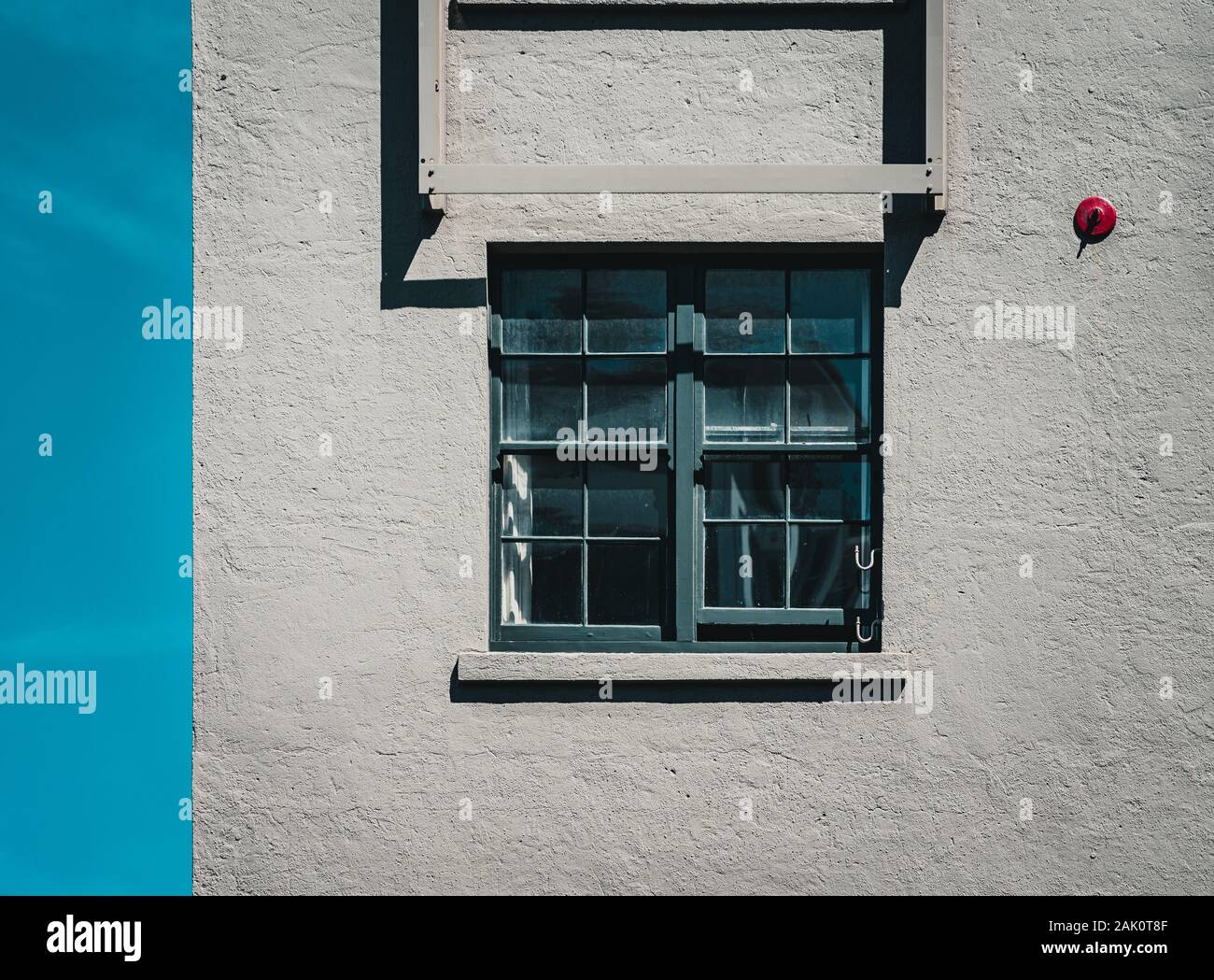 Window Frame; close up of Window; Building Window Stock Photo - Alamy