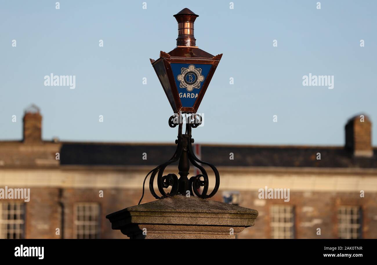 Garda logo lamp hi-res stock photography and images - Alamy