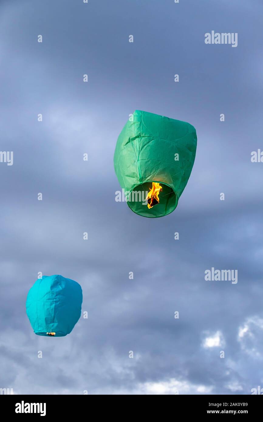 Zoo feuer hi-res stock photography and images - Alamy