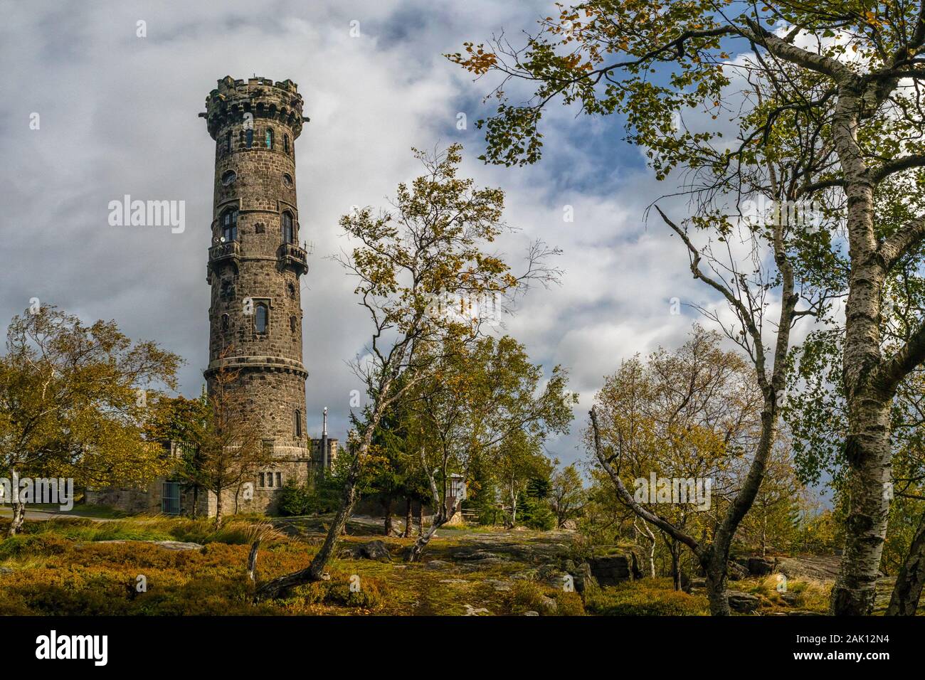 Old stone building tower hi-res stock photography and images - Alamy