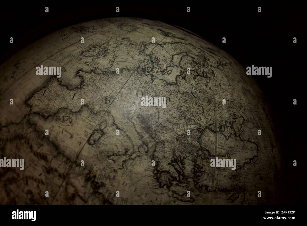 Globe europe hi-res stock photography and images - Alamy