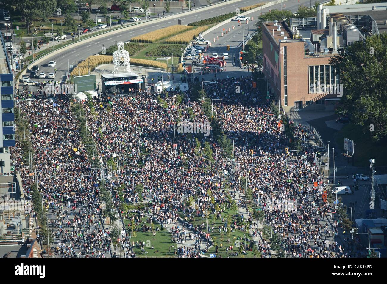 Marche pour le climat de Montréal // Montreal Climate March, September ...