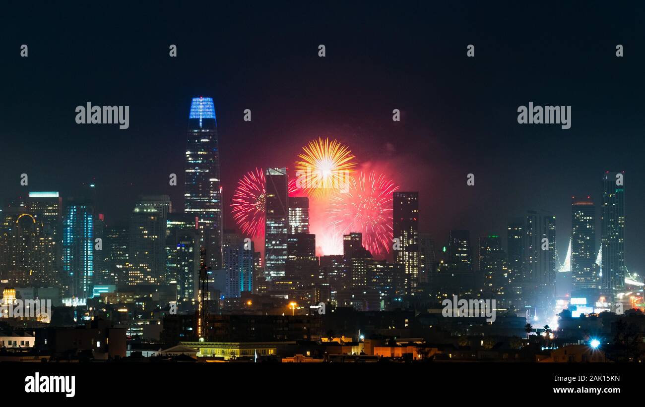 San Francisco downtown skyline visible against the New Year's Day ...