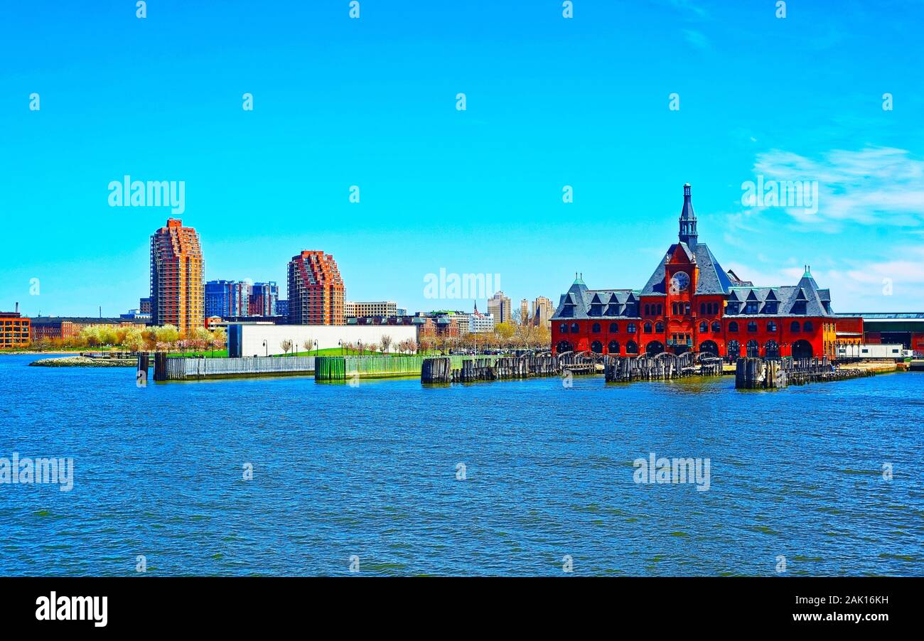 Us railroad freight terminal hi-res stock photography and images - Alamy