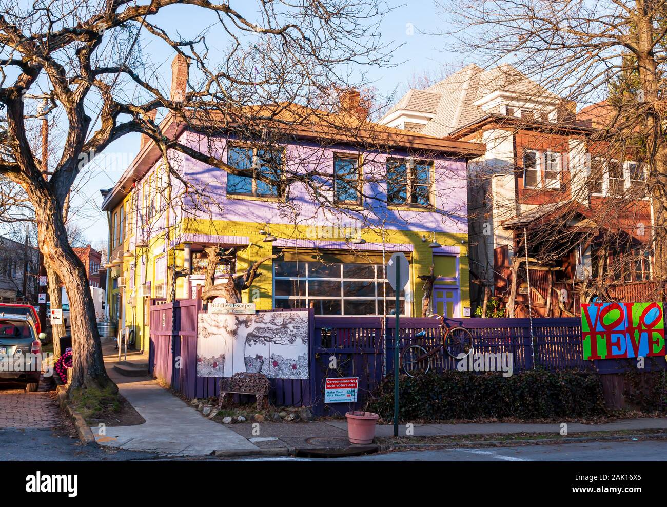 Biddle escape hi-res stock photography and images - Alamy