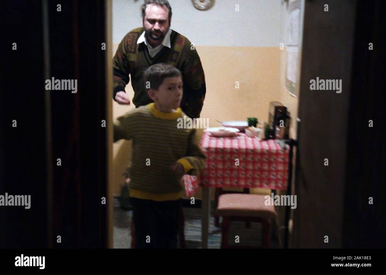 THE CHRISTMAS GIFT, (aka CADOUL DE CRACIUN), from top: Adrian Vancica ...