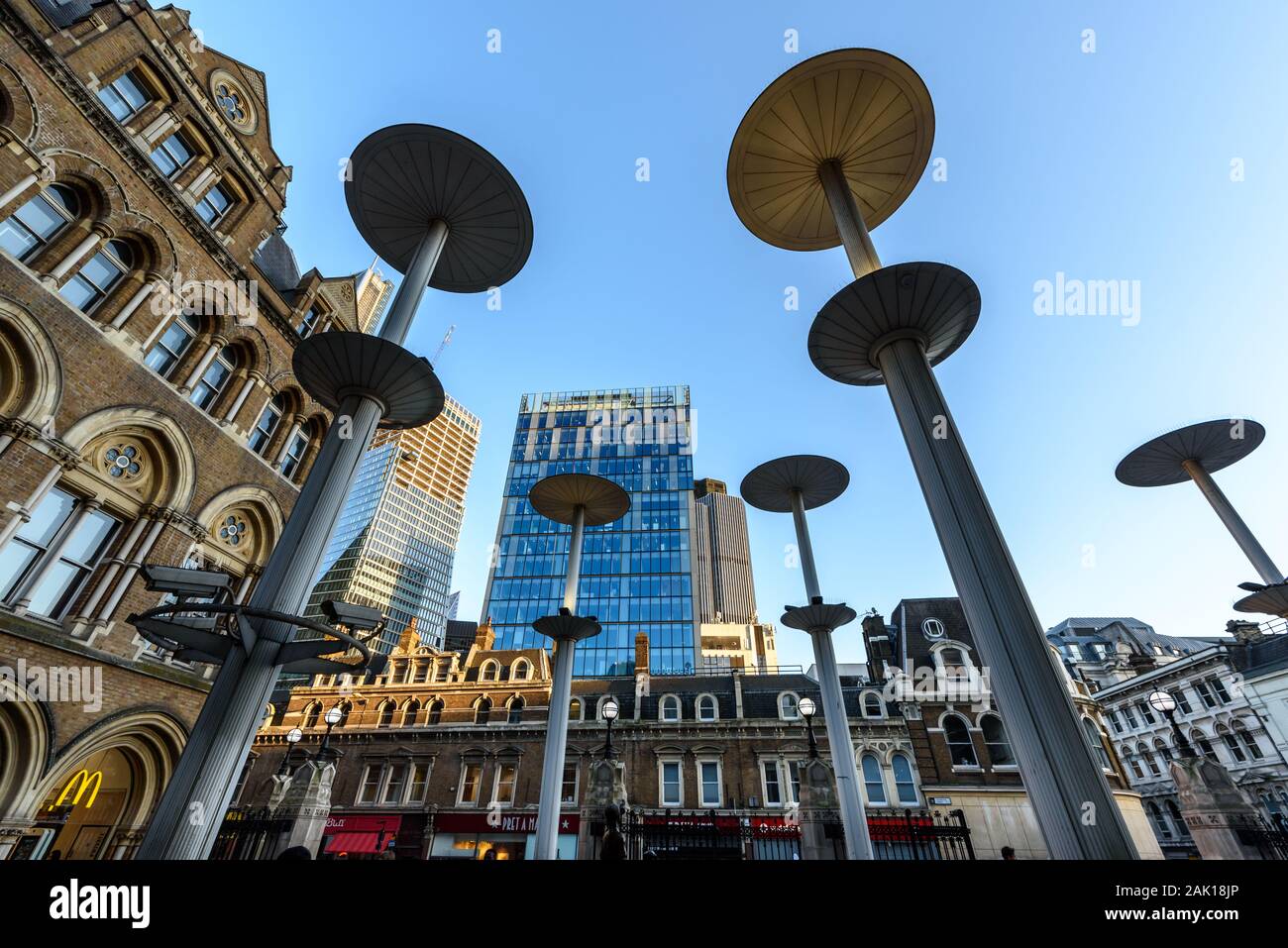London liverpool street skyscraper hi-res stock photography and images ...
