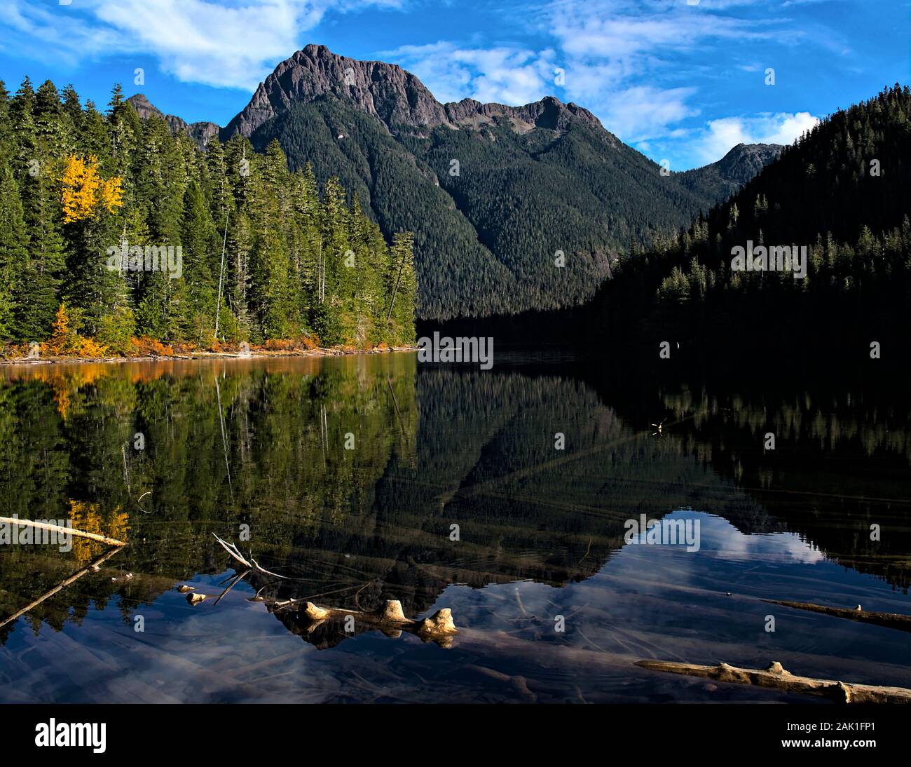 Karmutsen formation hi-res stock photography and images - Alamy