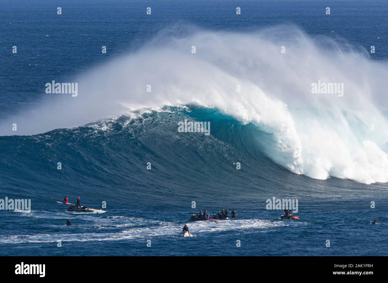 The wave of Jaws in Hawaii Stock Photo - Alamy