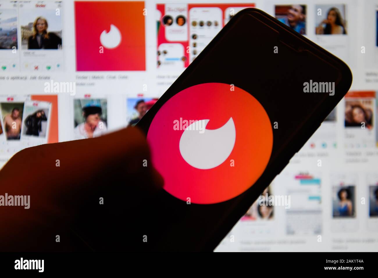Tinder logo hi-res stock photography and images - Alamy